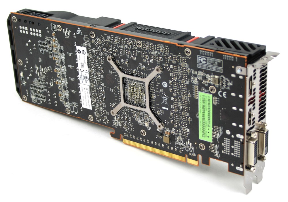 Configure a PC with AMD Radeon R9 290X 4GB