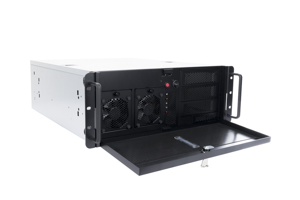 Configure a PC with In Win R400-01N 8P 4U Rackmount Case