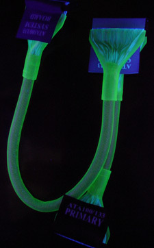 Configure a PC with UV IDE Cable (green)