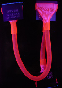 Configure a PC with UV IDE Cable (red)